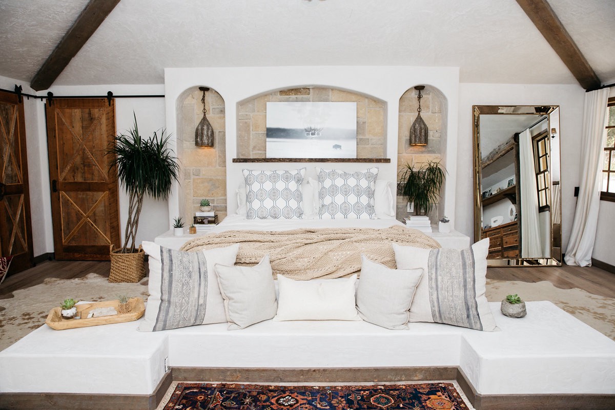 Malibu Interior Design - Luxury Sunny Home | Design & Decoration